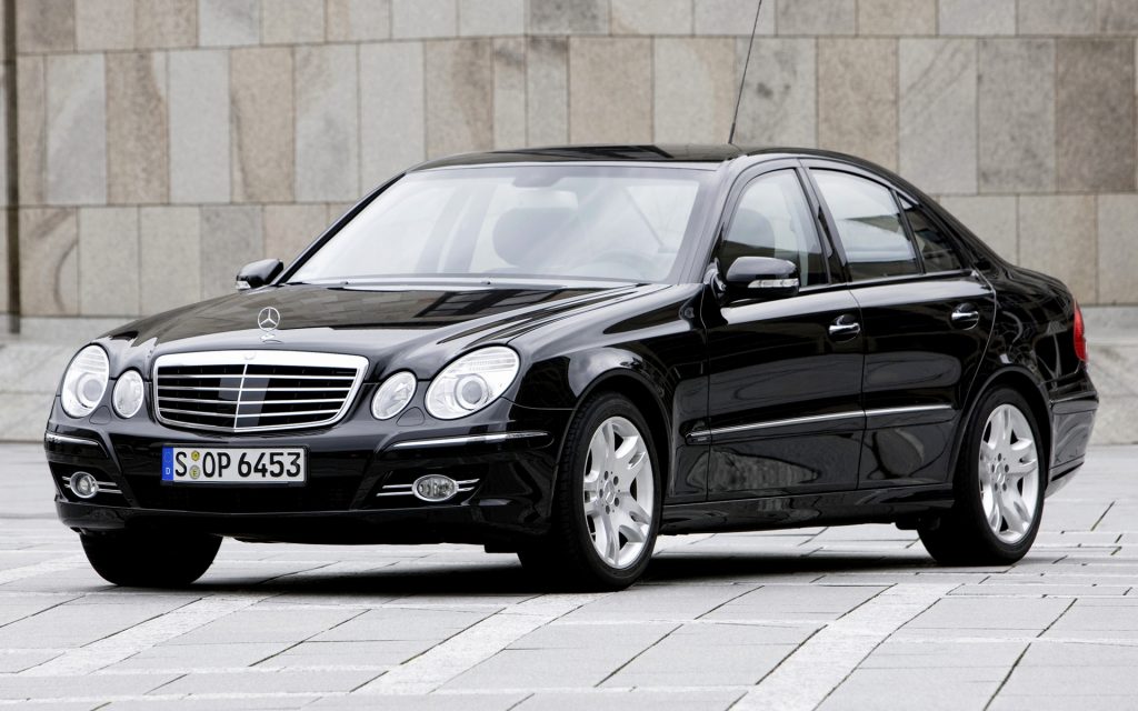 MERCEDES BENZ CLASE E - Chofer Madrid Plus